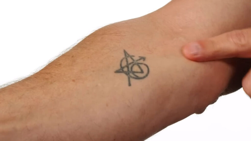 ロバート・ダウニー.Jrさんがあらためて「アベンジャーズ」のタトゥーについて語る | まべそく